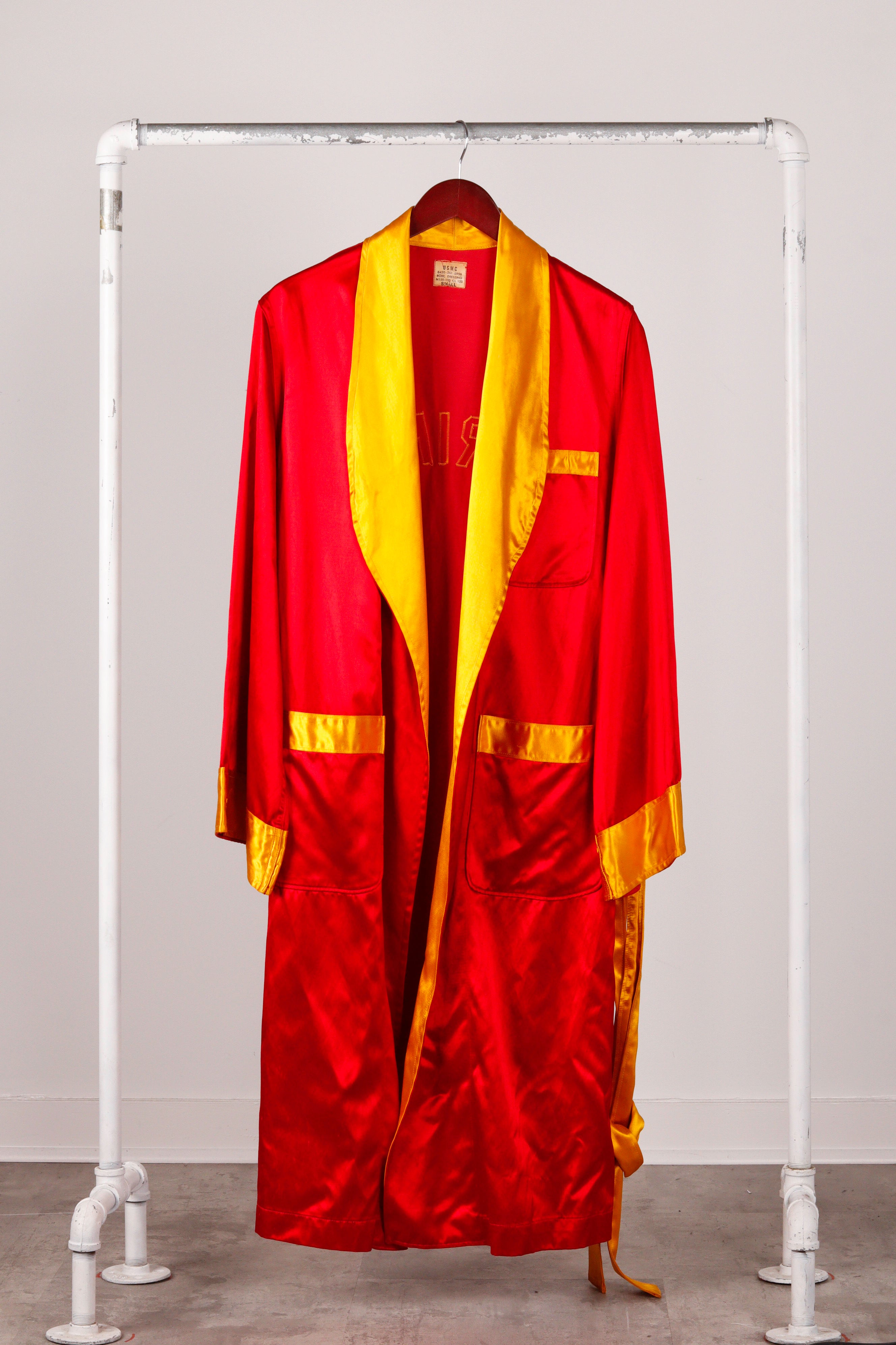 Vintage 60's USMC 'Marines Boxing Team' Satin Boxing Robe – thepopup.com